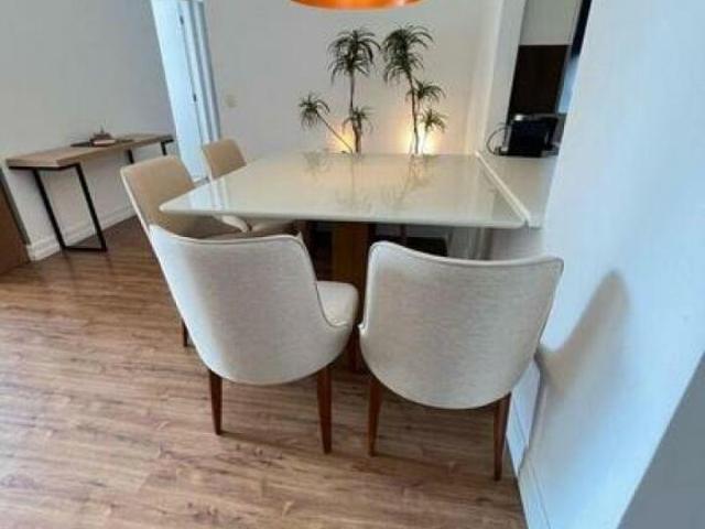 Apartamento com 75 m², 2 dormitórios sendo 1 suíte