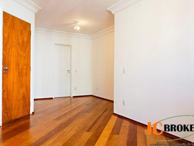 Apartamento com 75 m², 2 Dormitórios sendo 1 suíte, Living para dois ambientes, Varanda, 2 Vagas
