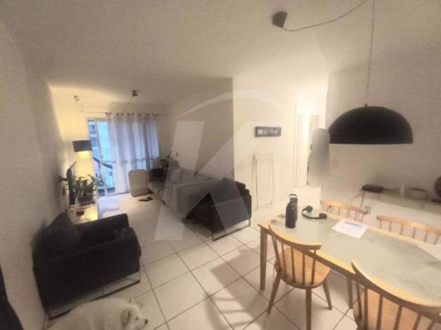 Apartamento com 75m2, 3 dormitórios, terraço e 1 vaga de garagem em Santana