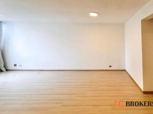 Apartamento com 77m² de área útil, 2 quartos espaçosos, 1 vaga