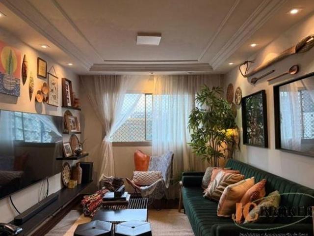 Apartamento com 78m² de área útil, 3 dormitórios sendo 1 suíte e 1 vaga