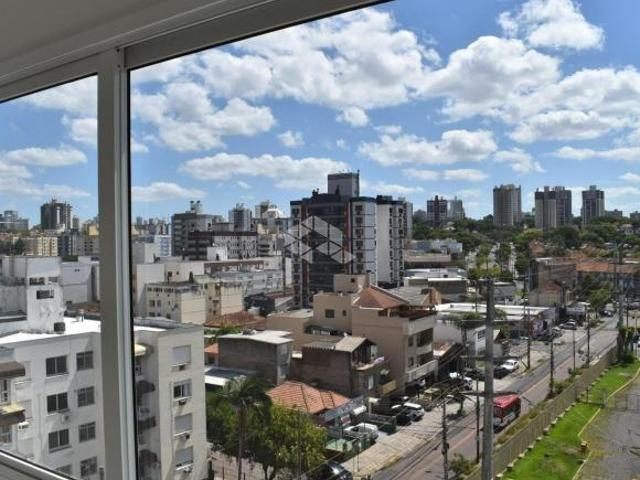 Apartamento com 79m² e 3 dormitórios no bairro Passo da Areia