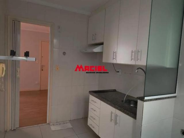 Apartamento com 80 m2 em excelente localização no Bairro Jardim satelite