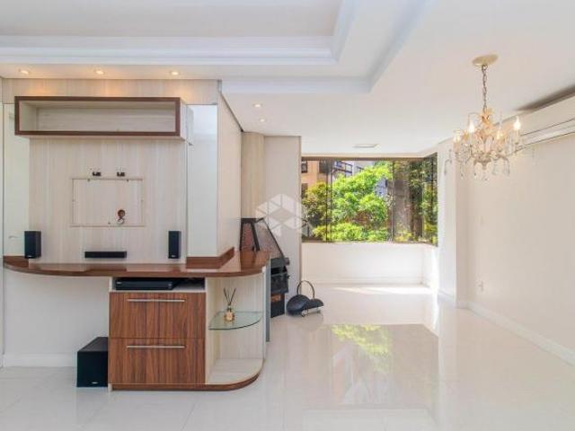 Apartamento com 81m² e 2 dormitórios, 1 suíte, 1 vaga no bairro Bela Vista em Porto Alegre