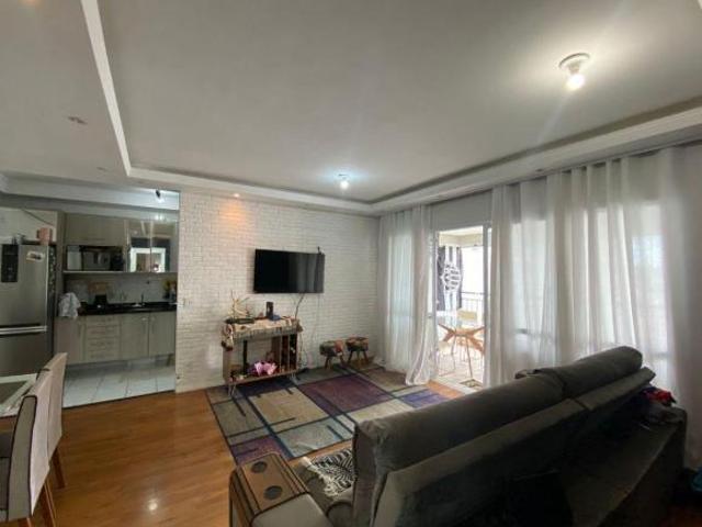 Apartamento com 81m², 2 dormitórios 1 suíte, 1 vaga e varanda gourmet