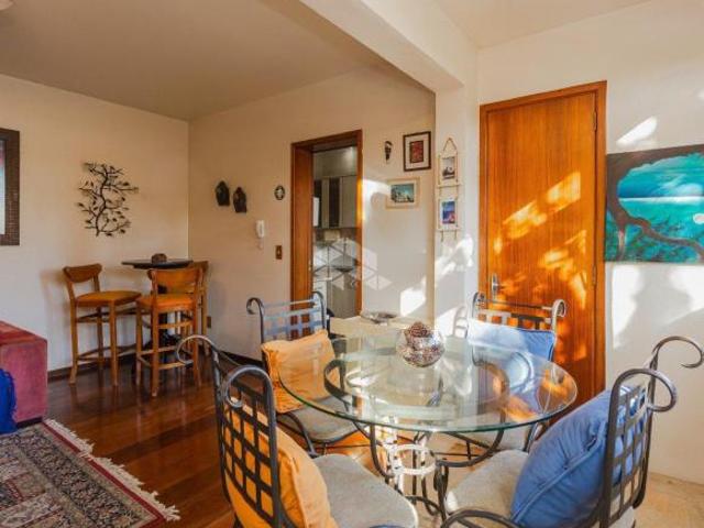 Apartamento com 81m 2 quartos e 1 vaga no bairro Mont Serrat