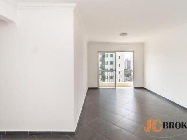 Apartamento com 82 m² de área útil, 2 dormitórios, 1 vaga