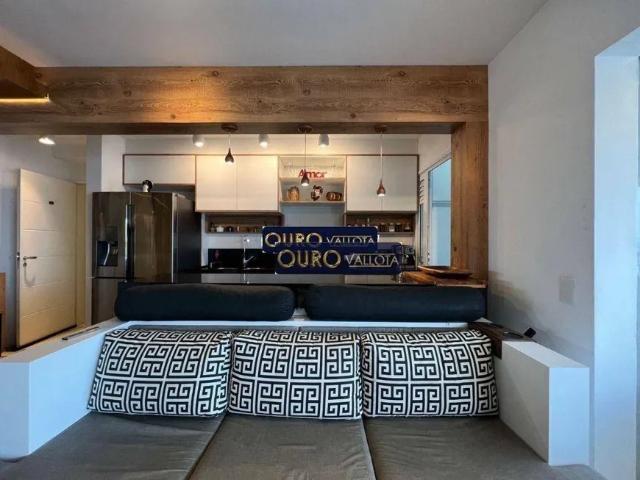 Apartamento com 82m²