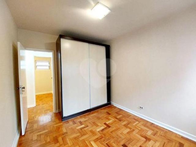 Apartamento com 83 m² e 2 quartos à venda em Pinheiros