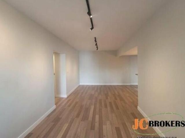 Apartamento com 86 m², 2 Dormitórios, sendo 2 suítes, Sala para 2 ambientes, 1 Vaga