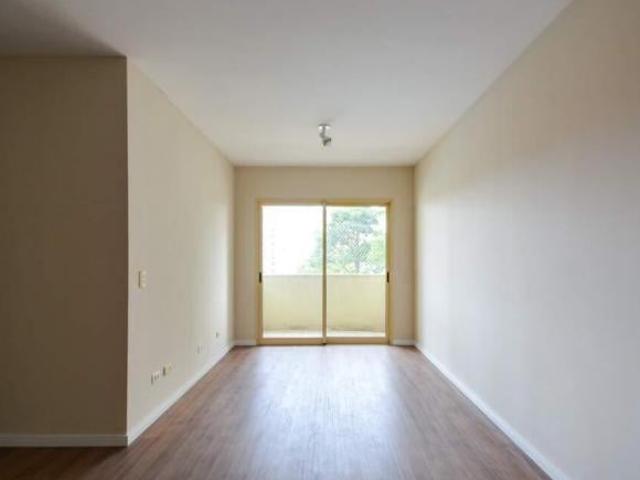 Apartamento com 86m² localizado no Bairro Monumento em São Paulo SP
