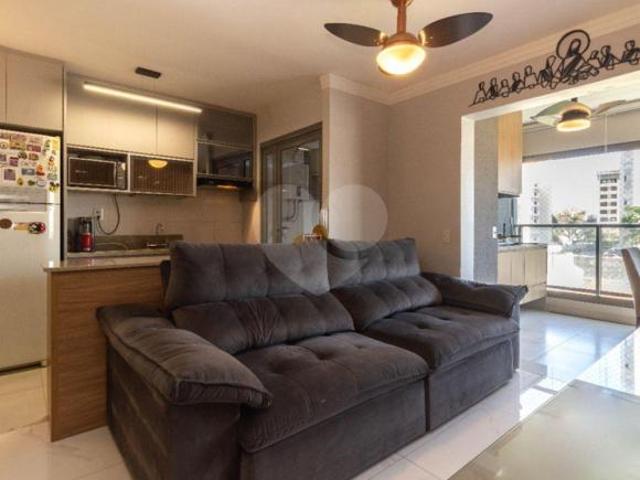 Apartamento com 88 m² à venda em Alto da Lapa