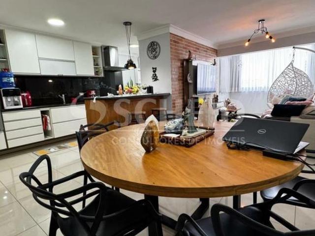 APARTAMENTO COM 89M2 100% REFORMADO PRONTO PARA MORAR VENDE TAMBÉM MOBILIADO