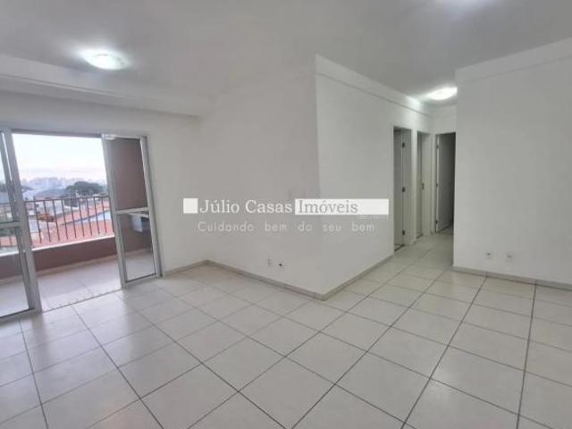 Apartamento com 90 m² com Varanda Gourmet e 3 dormitórios sendo uma suíte na Zona Leste em condomí