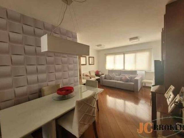 Apartamento com 90m² de área útil, 3 dormitórios sendo 1 suíte, 2 vagas