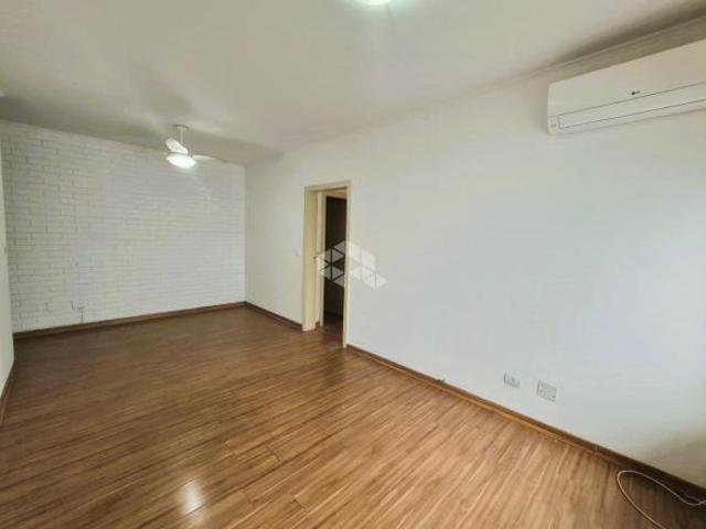 Apartamento com 92,28 m², 3 dormitórios, 1 vaga, Petrópolis