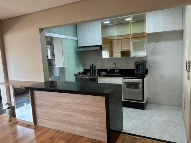 Apartamento com 93m², 2 dormitórios, 2 vagas e varanda gourmet Centro/SBC