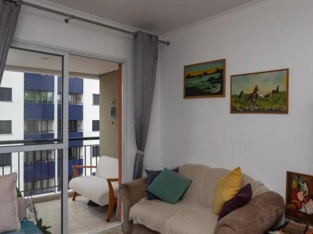 Apartamento com 94 m² e 3 quartos à venda na Lapa