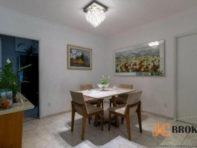 Apartamento com 94m² de área útil, 3 dormitórios, incluindo 1 suíte, 2 vagas
