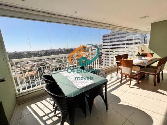 Apartamento com 94m² em Centro Guarulhos