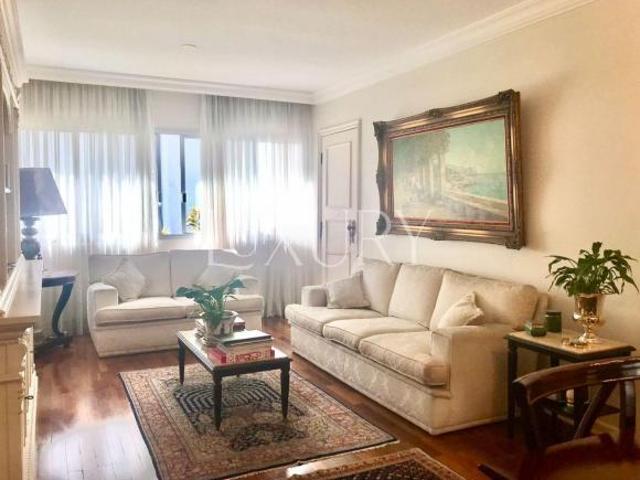 Apartamento com 95 m², 2 quartos sendo 1 suíte à venda no bairro Itaim Bibi