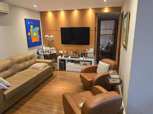 Apartamento com 95 m², 3 quartos sendo 1 Suíte com 2 Vagas à venda no bairro Ipiranga