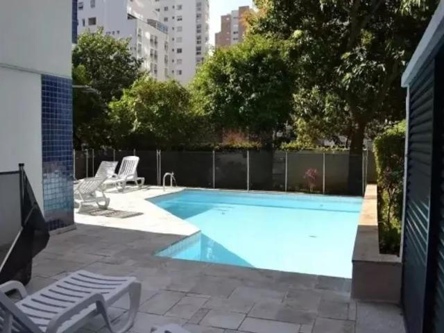 Apartamento com 95 m², 3 quartos sendo 1 suíte para alugar no bairro Moema
