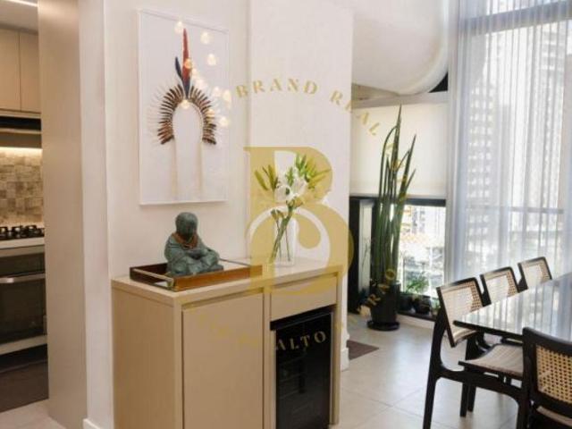 Apartamento com 95m², 3 suítes e 3 vagas de garagem na Vila Olimpia