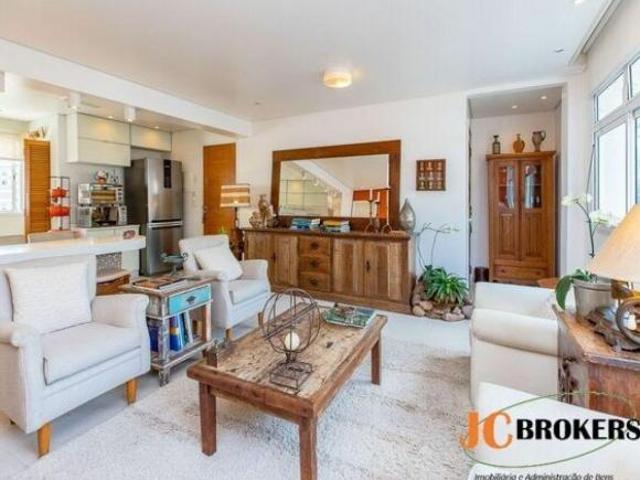 Apartamento com 96 m² 1 suíte 1 Vaga Suíte com banheira a cozinha integrada com o living