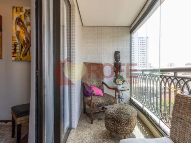 Apartamento com 96 m², 3 quartos, 2 suítes e 2 vagas à venda no melhor do Campo Belo