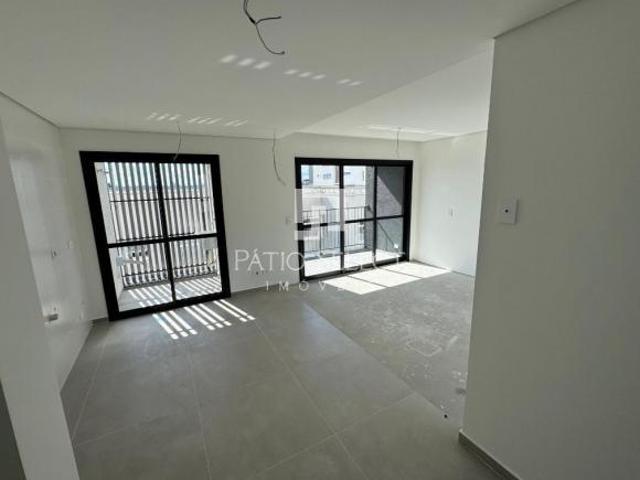 Apartamento com 97 m², 3 quartos sendo 1 suíte à venda no bairro Centro