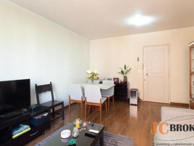 Apartamento com 97 m² de área útil, 3 dormitórios, 1 vaga