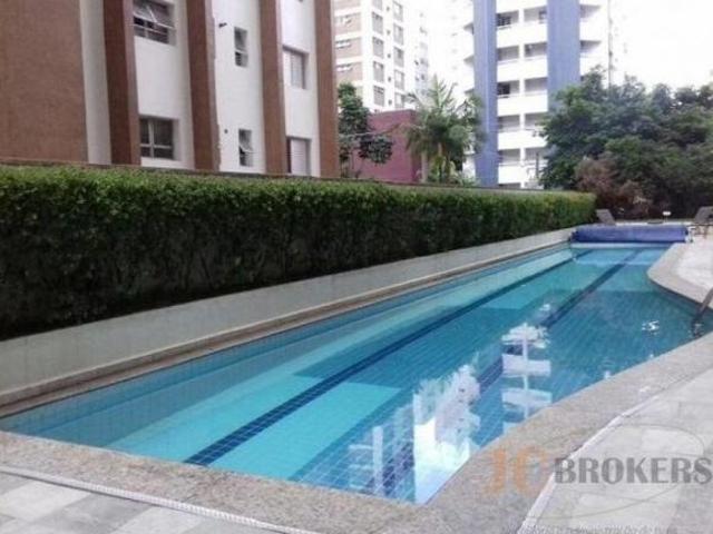 Apartamento com 98,00m² de área útil, 2 vagas!