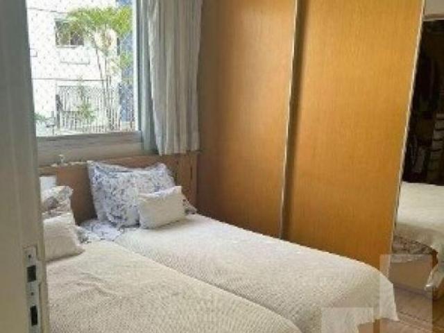 Apartamento com 98 m², 3 quartos sendo 1 suíte à venda no bairro Santa Cecilia