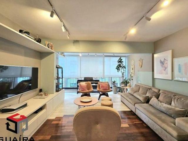 Apartamento com 98m² Moema São Paulo SP