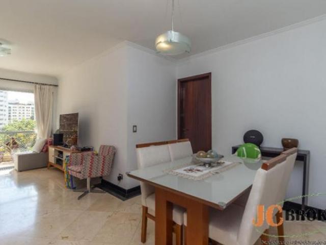 Apartamento com 98m² de área útil, 3 dormitórios sendo 1 suíte, 2 vagas