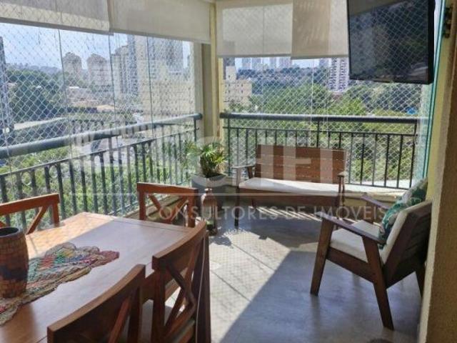APARTAMENTO COM CHURRASQUEIRA NO MORUMBI