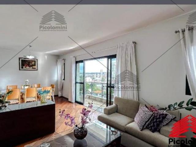 Apartamento com área de lazer completa próximo ao Shopping Anália Franco