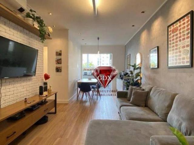 Apartamento com área externa na Liberdade