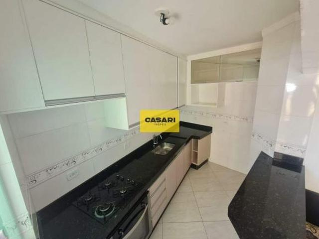Apartamento com Área Externa ao Lado do Parque Central – 2 Dormitórios, Suíte, 2