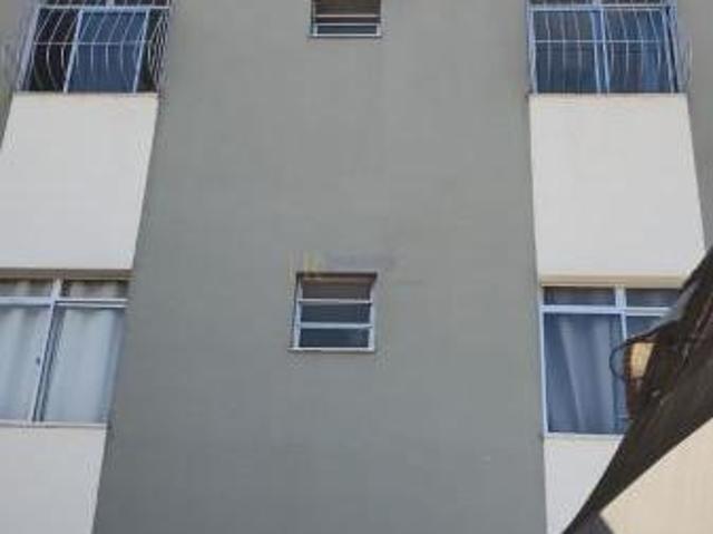 APARTAMENTO COM AREA PRIVATIVA 02 QTOS