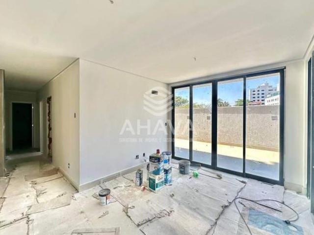 Apartamento com Área Privativa, 4 Quartos, 264m²