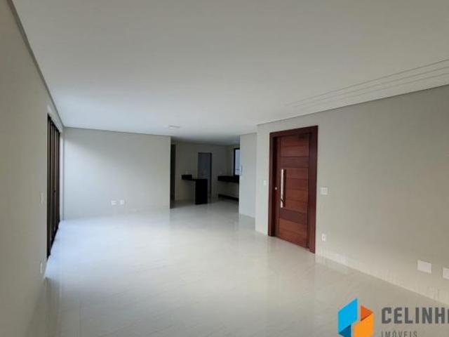 Apartamento com área privativa a venda