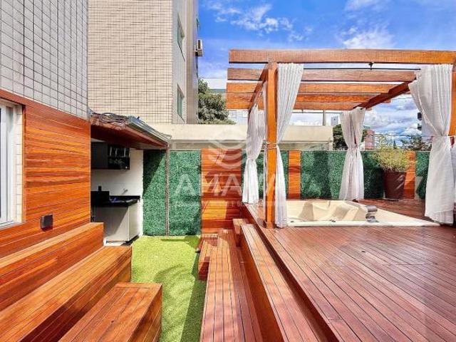 Apartamento com Área Privativa à Venda, 160m², Itapoã, próximo do Parque Lagoa do nado