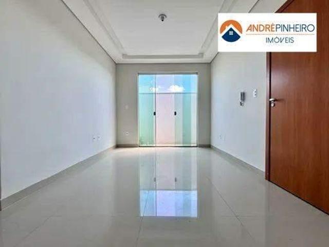 Apartamento com Área Privativa à Venda – 2 Quartos – Bairro Piratininga