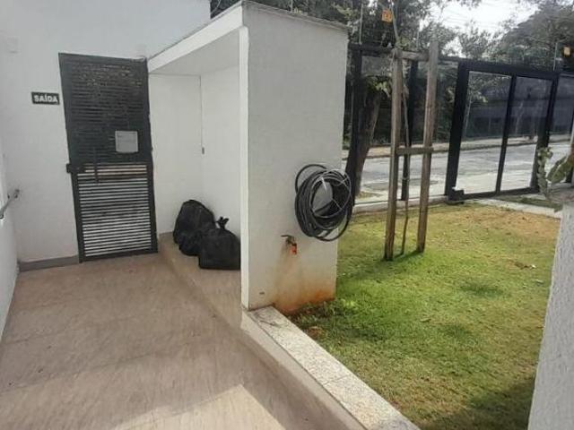 APARTAMENTO COM ÁREA PRIVATIVA À VENDA – BAIRRO ITAPOÃ | CONFORTO, SOFISTICAÇÃO E EXCLUSIVIDADE