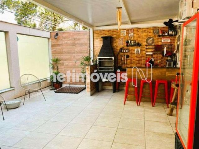 Apartamento com Área Privativa à Venda no Santa Mônica