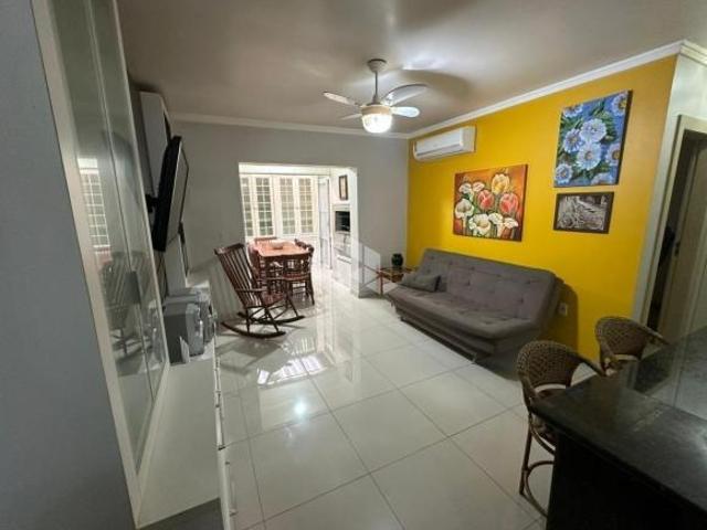 Apartamento com área privativa e 68,71, M², totalmente Mobiliado, sendo 01 dormitório, Ar condicio