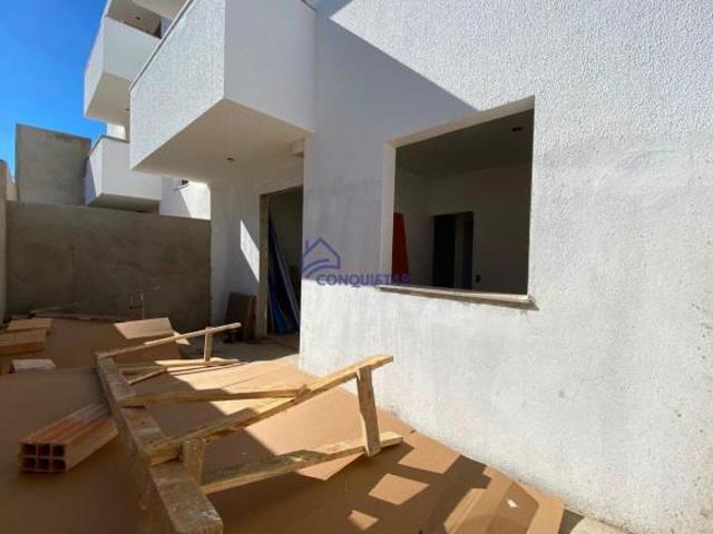 Apartamento com área privativa na melhor localização do Bairro Copacabana!