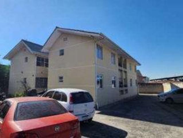 Apartamento com Garagem no Residencial Moradias Pirineus II, Pinheirinho